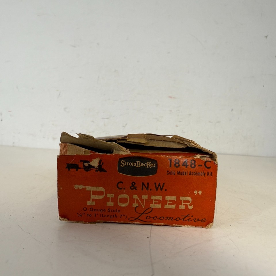 Strombecker 1848-C O Chicago Northwest C&NW Pioneer Locomotive Wood ...