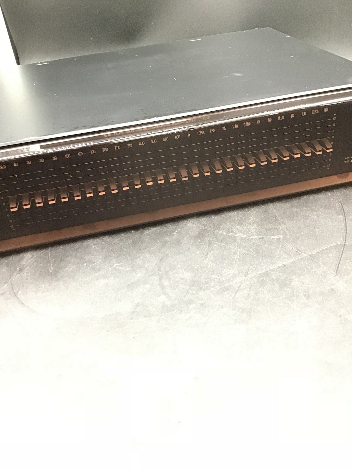 TOA E-1231 Vintage Graphic Equalizer 1000 Series Rack Mount | eBay