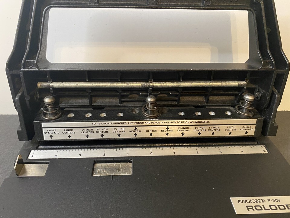 Rolodex Punchodex Heavy Duty 3 Hole Punch P-500 Adjustable Black ...