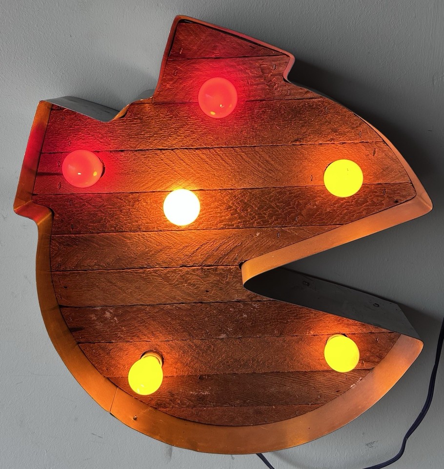 Pac-Man Ms. Pac-Man Lights Wall Art Decoration Gaming Room Retro Arcade ...