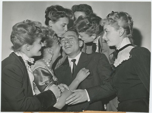 L'acteur Michel François. La comédienne Hélène Rémy. Cinéma. 1951. | eBay