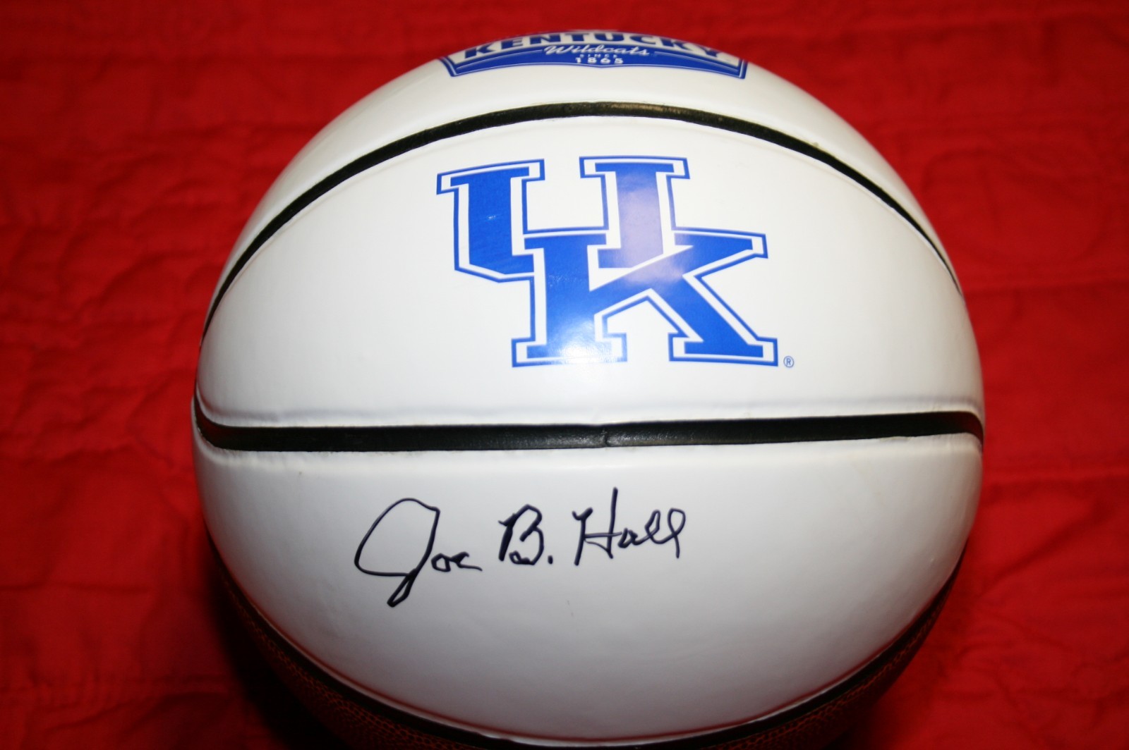 JOE B HALL AUTOGRAPHED AUTO SIGNED RAWLINGS BASKETBALL UK KENTUCKY ...