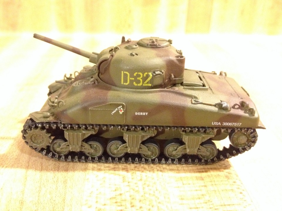 Lot of 7 Dragon 1:72 WWII US Sherman Thunderbolt Cast Hull 76mm Firefly ...