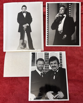 JOHNNY CASH three original press photos Johnny Cash Summer Show Barbara ...