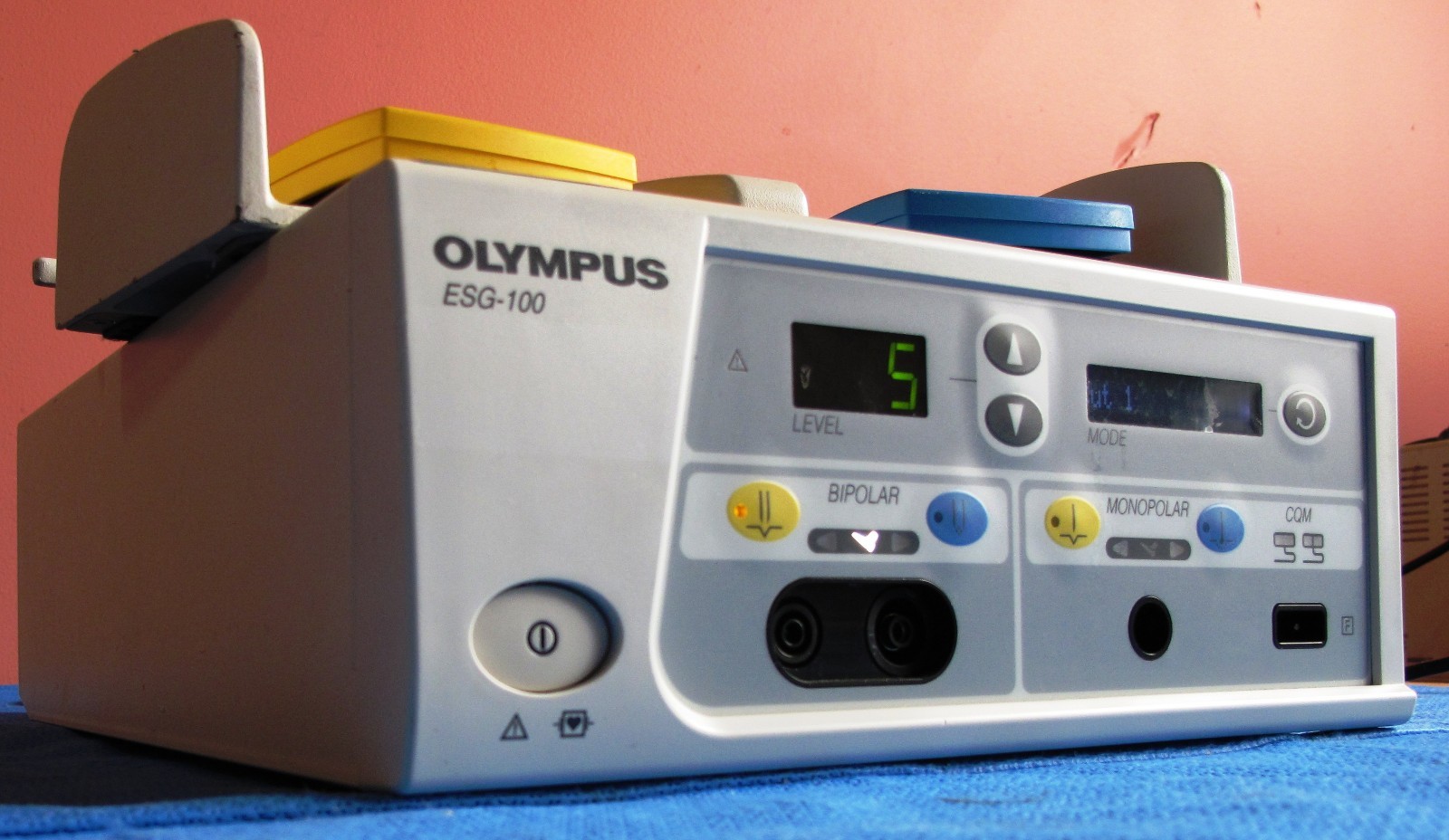 Olympus ESG-100 ESU Generator With Foot Switch 2012 | eBay
