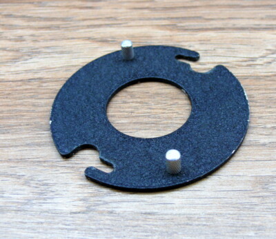 Omega B22, B66, C67 enlarger lens board with 32mm hole for Schneider ...