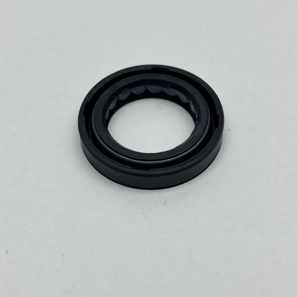 LOT OF 2 SHAFT OIL SEAL 5000604 | eBay
