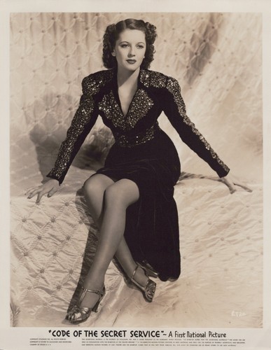 Hollywood beauty Rosella Towne Stylish Pose Original Vintage Movie ...