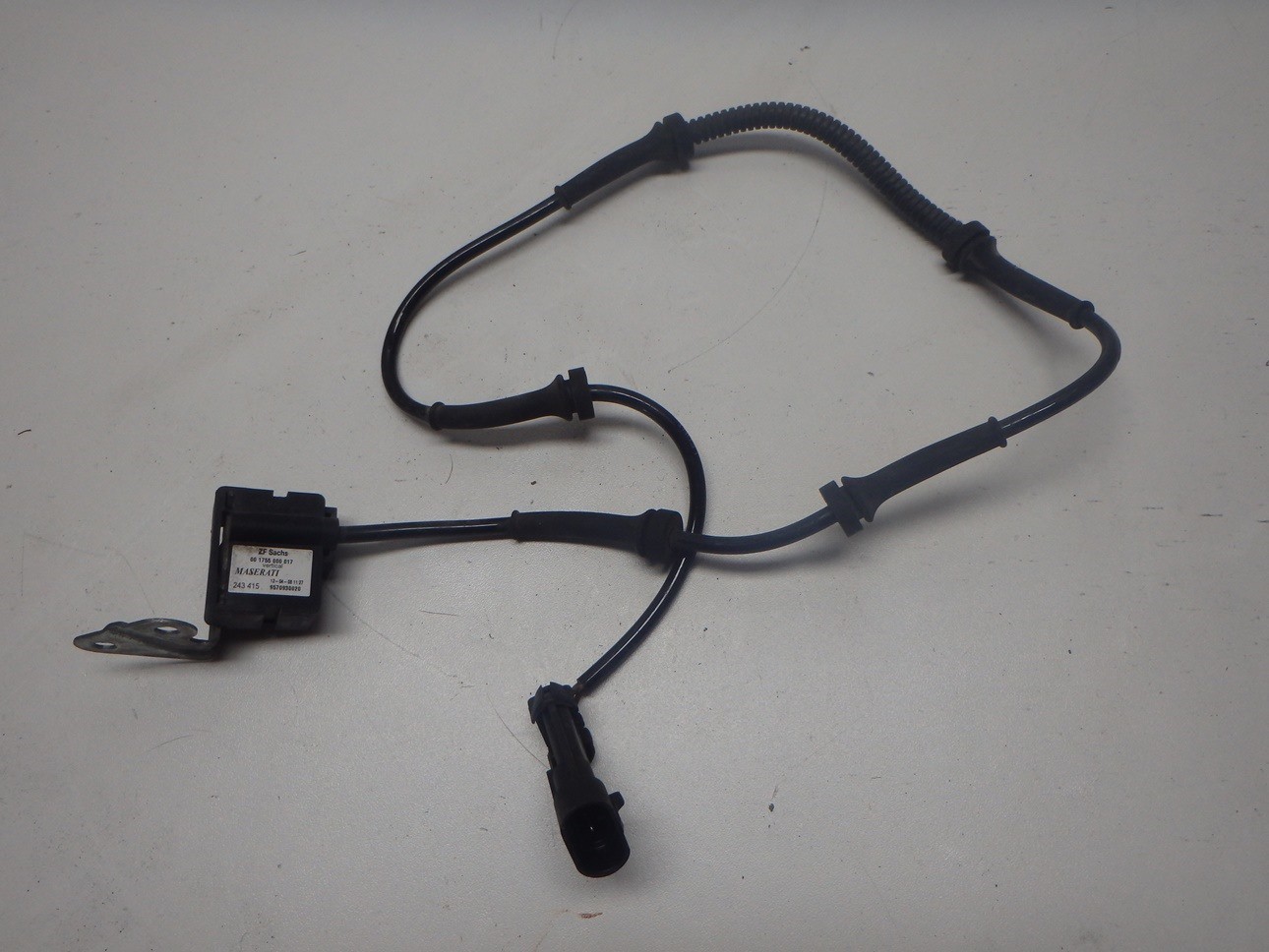 Maserati GranTurismo M145 2008 Vertical Acceleration Sensor 243414 J087 ...