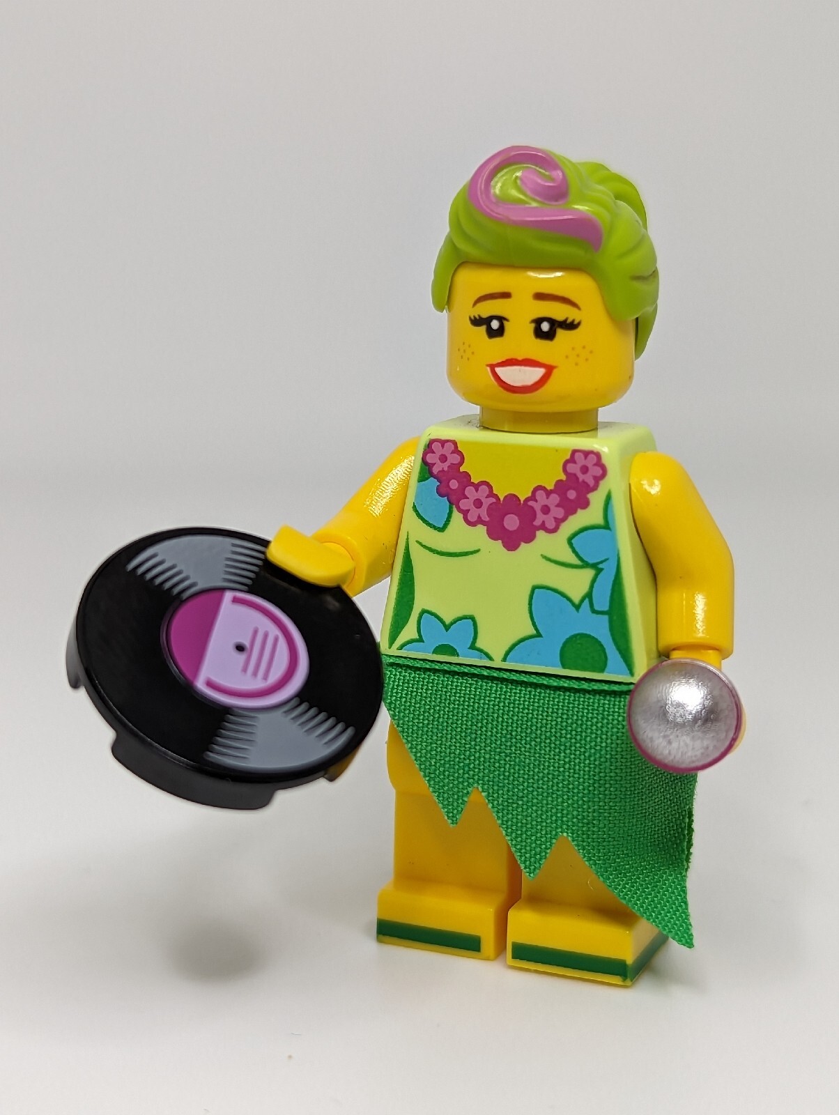 The LEGO Movie 2 Minifigure - Hawaiian Singer Hula Lula 71023 coltlm2-7 ...