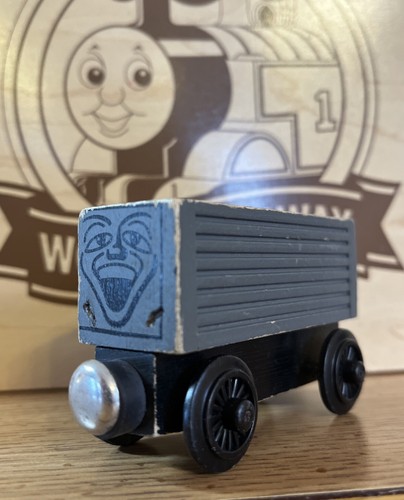 TROUBLESOME TRUCK ! STAPLES ! THOMAS FRIENDS TRAIN WOODEN RAILWAY 1992 ...