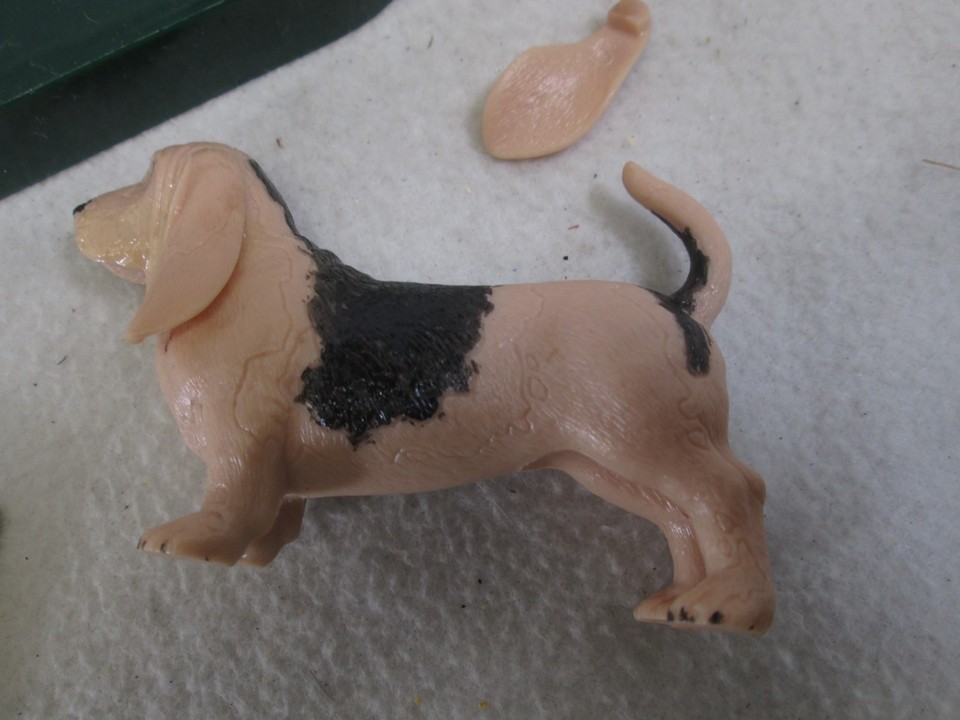 Vintage 1960 Bachmann Dogs of the World Basset Hound plastic model kit ...