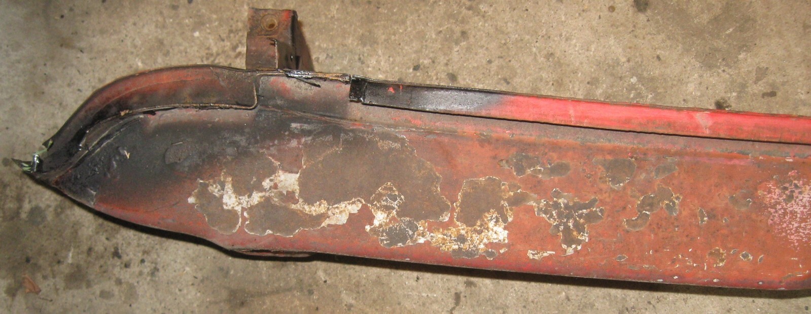 Sunbeam Alpine V / Late Tiger Rear Valence Body Panel Cut-Out Used Orig ...