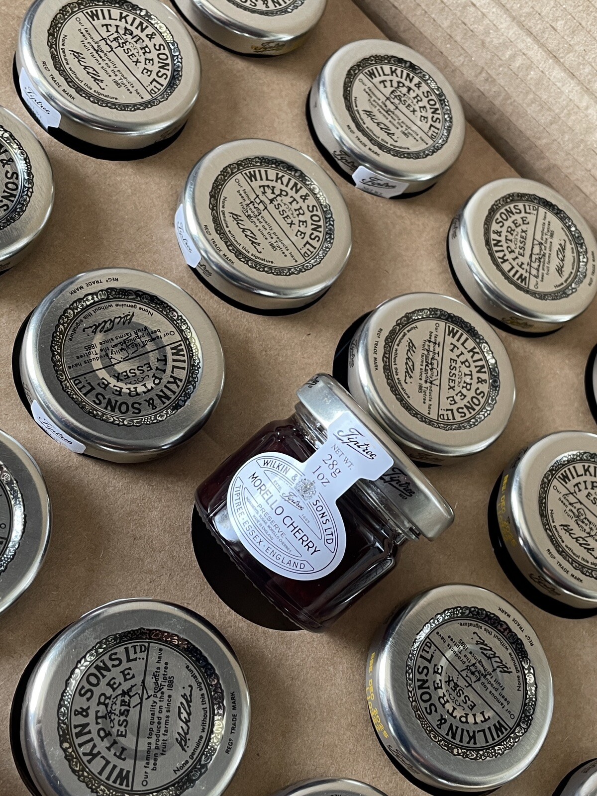 20 x 28g TIPTREE MIXED MINIATURE JAMS & MARMALADE 5 DIFFERENT FLAVOURS ...