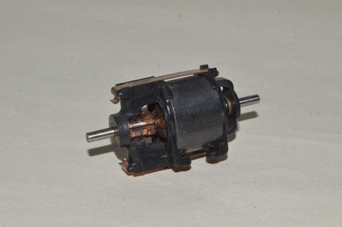 HO scale locomotive motor older Athearn 5-pole dual-shaft | eBay