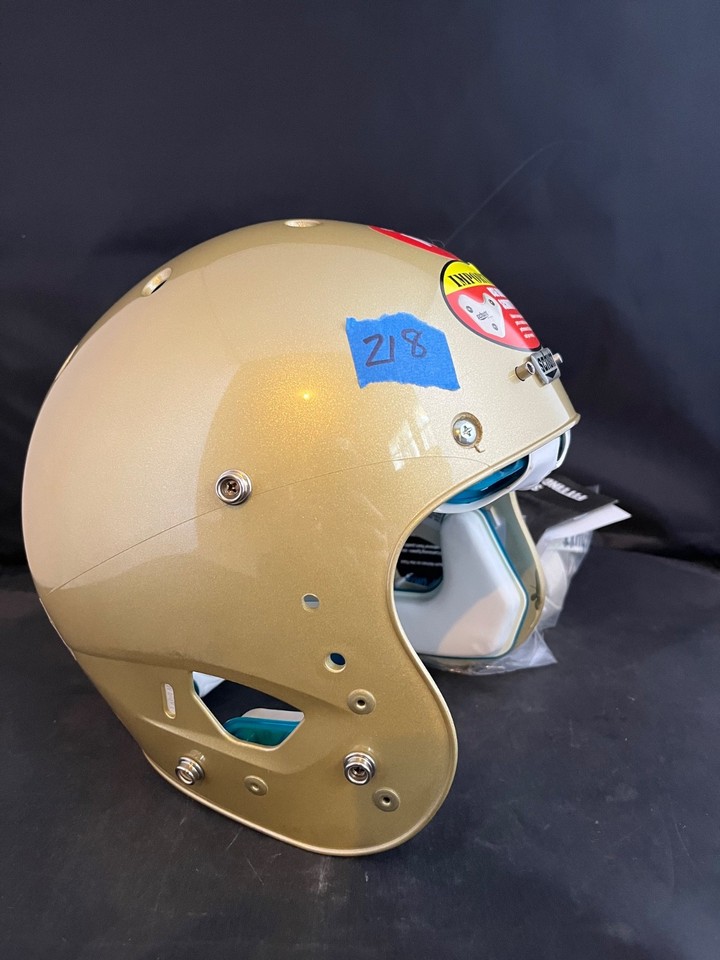 Schutt YOUTH AiR XP UL Football Helmet VEGAS GOLD New not used MEDIUM ...
