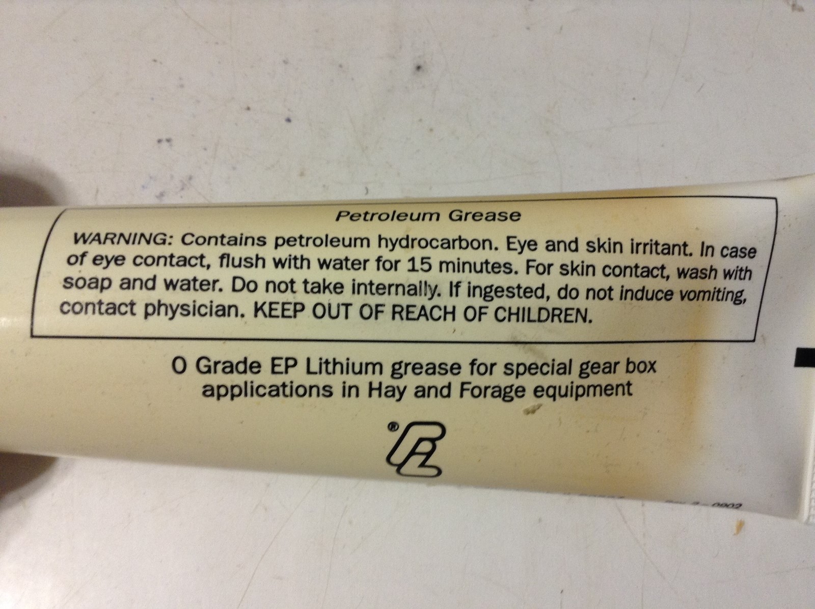 B505226 - A New Tube Of EPO Grease For A CaseIH 3204, 3205, 3206 Disc ...