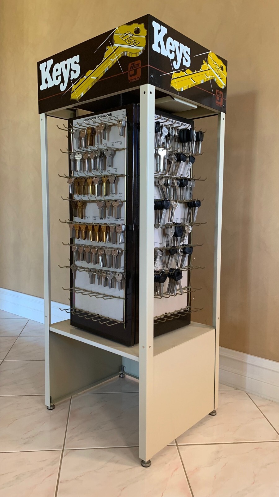 VINTAGE RETAIL ILCO KEY TOWER LOCKSMITH DISPLAY INCLUDES OVER 775 KEYS ...