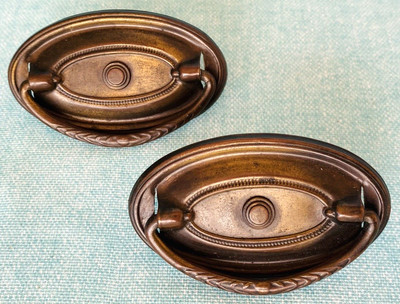 Drawer Pulls - Hepplewhite Style Drawer Pulls