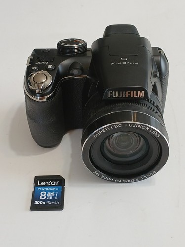 Fujifilm FinePix S4200 Digital Camera 14MP 24X Optical Zoom - TESTED ...