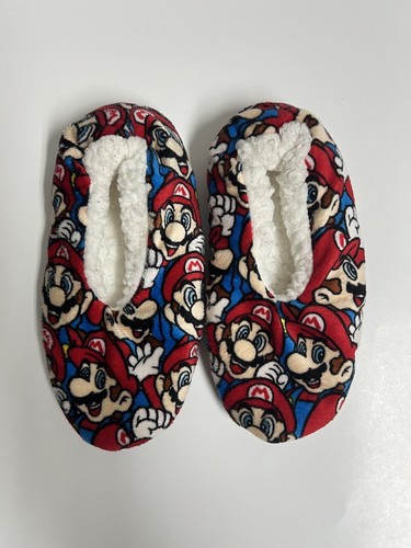 SUPER MARIO Nintendo Fuzzy Slippers Size S/M (8-13) | eBay