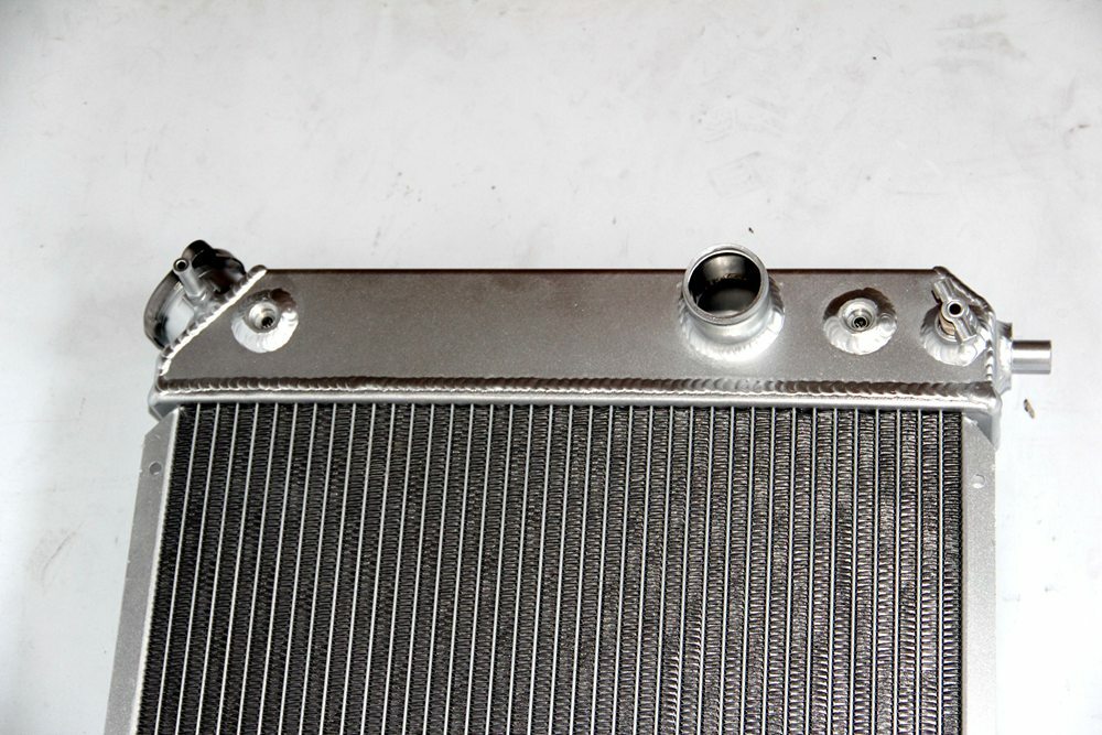 3 Row Aluminum Radiator for 1996-2005 Chevy S10 LS SS ZR2 Swap 26.3" W ...