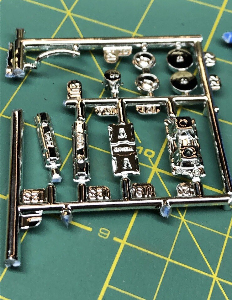 FOB SB Chevy Engine Tunnel Ram NO Headers UNBUILT GASSER 1:25AMT LBR ...