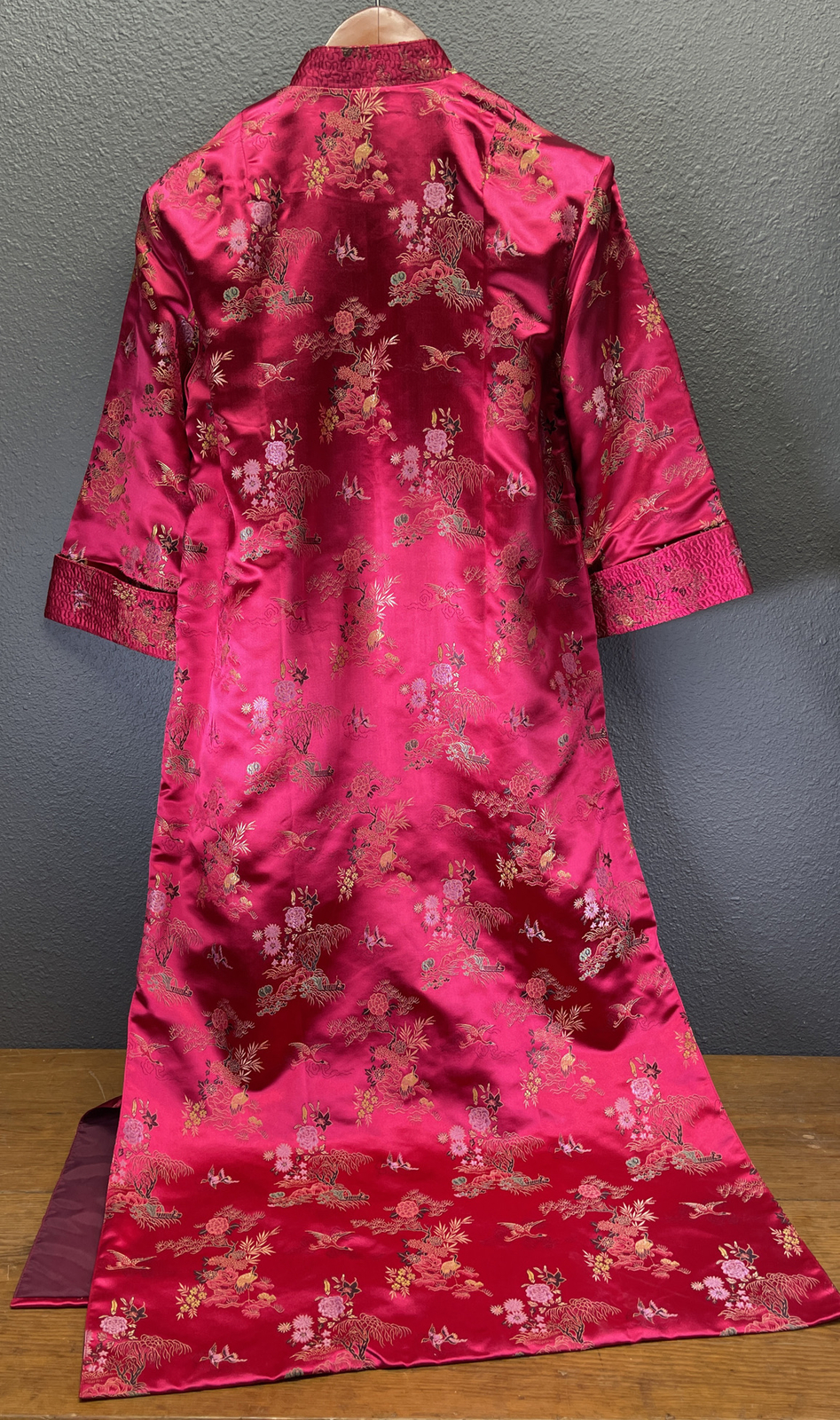 Vintage Chinese Brocade House Robe~1940 Style Chinese… - Gem