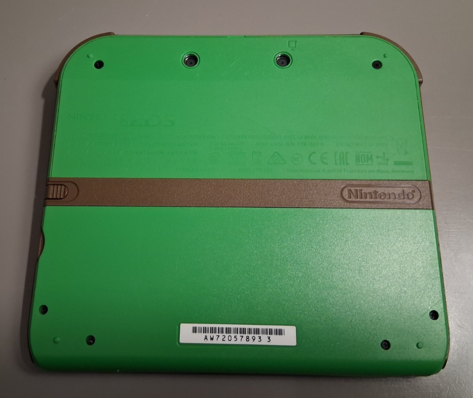 Nintendo 2DS Legend of Zelda Ocarina of Time 3D Green Console W ...
