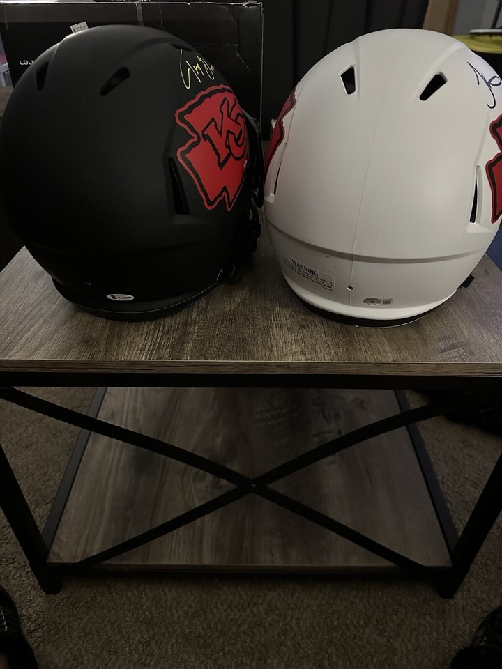 KC Chiefs Full Size Helmets (2) Beckett Cert. Tony G. & Tyreek Hill ...