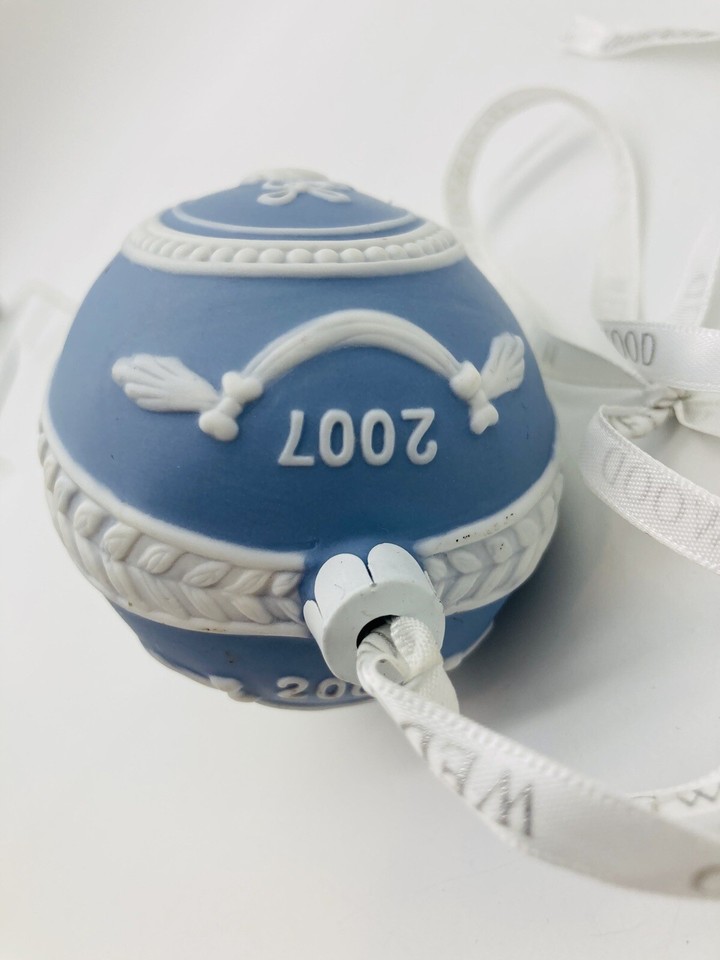 Wedgwood Jasperware Lincoln Center 2007 Ornament HTF Egg Shape No Box ...