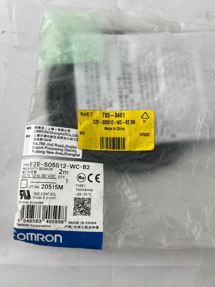 OMRON E2E-S05S12-WC-B2 Proximity Sensor NEW M5 1.2mm PNP NC 10-30VDC 2m ...
