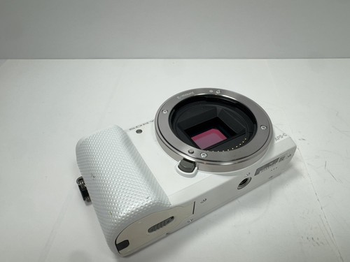 Sony Alpha a5000 20.1MP Digital Camera - White (Kit w/ 16-50mm Lens ...