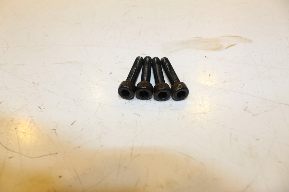 1999 Yamaha XV1600 Road Star Engine Oil Filter Mounting Plate 4wm-13461 ...