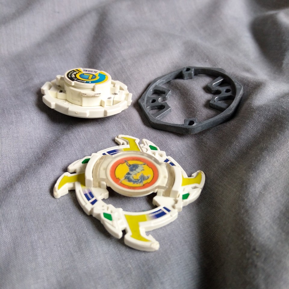 34 Dragoon S (Storm) - Bakuten Shoot Beyblade Tyson Granger claw AR ...