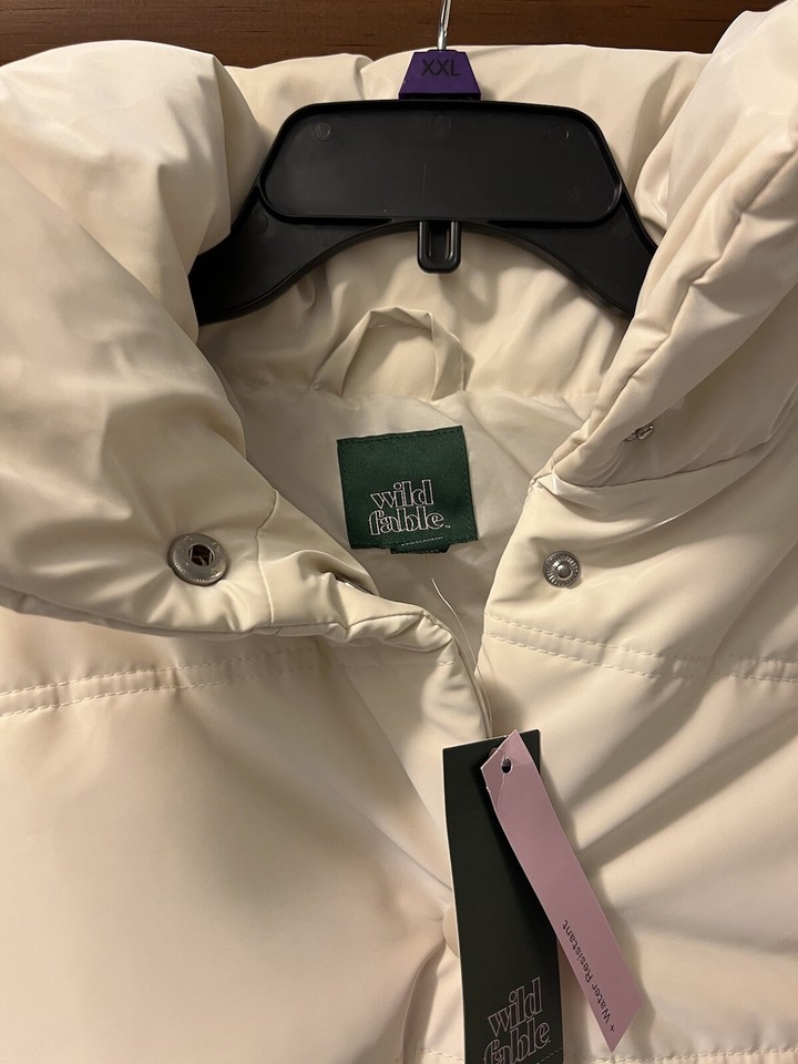 New Wild Fable Iridescent Shine Duvet Puffer Jacket Lt Beige Water