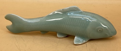 Japanese Meiji Celadon Porcelain Okimono - Fish, Signed | eBay