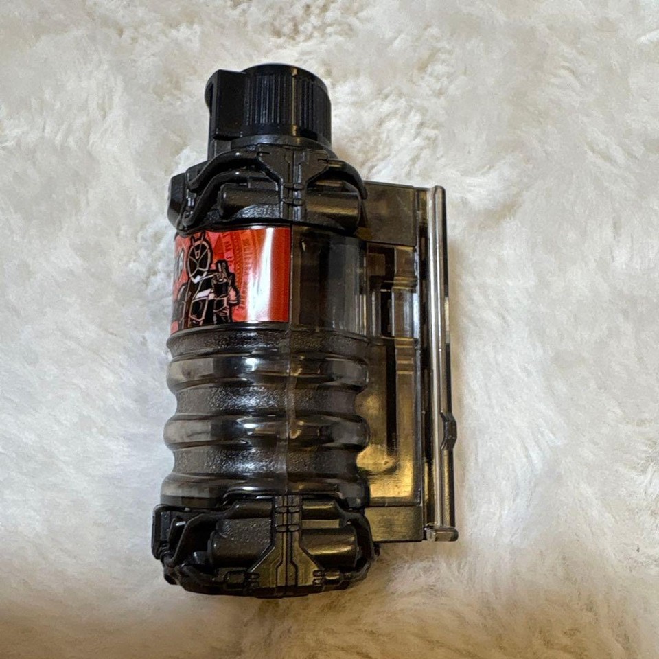 Kamen Rider Build DX 5 Legend Rider Full Bottle Set Bandai Japan Used ...