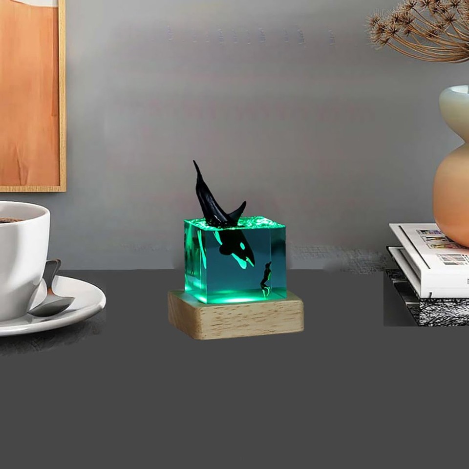 Shark Diver Night Lamp, Table Lamp, Handmade Resin Shark Lamp, Ocean ...