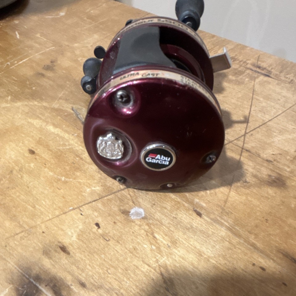 Abu Garcia Ambassadeur 5500-C3 Vintage 2 speed Casting Fishing Reel Red ...
