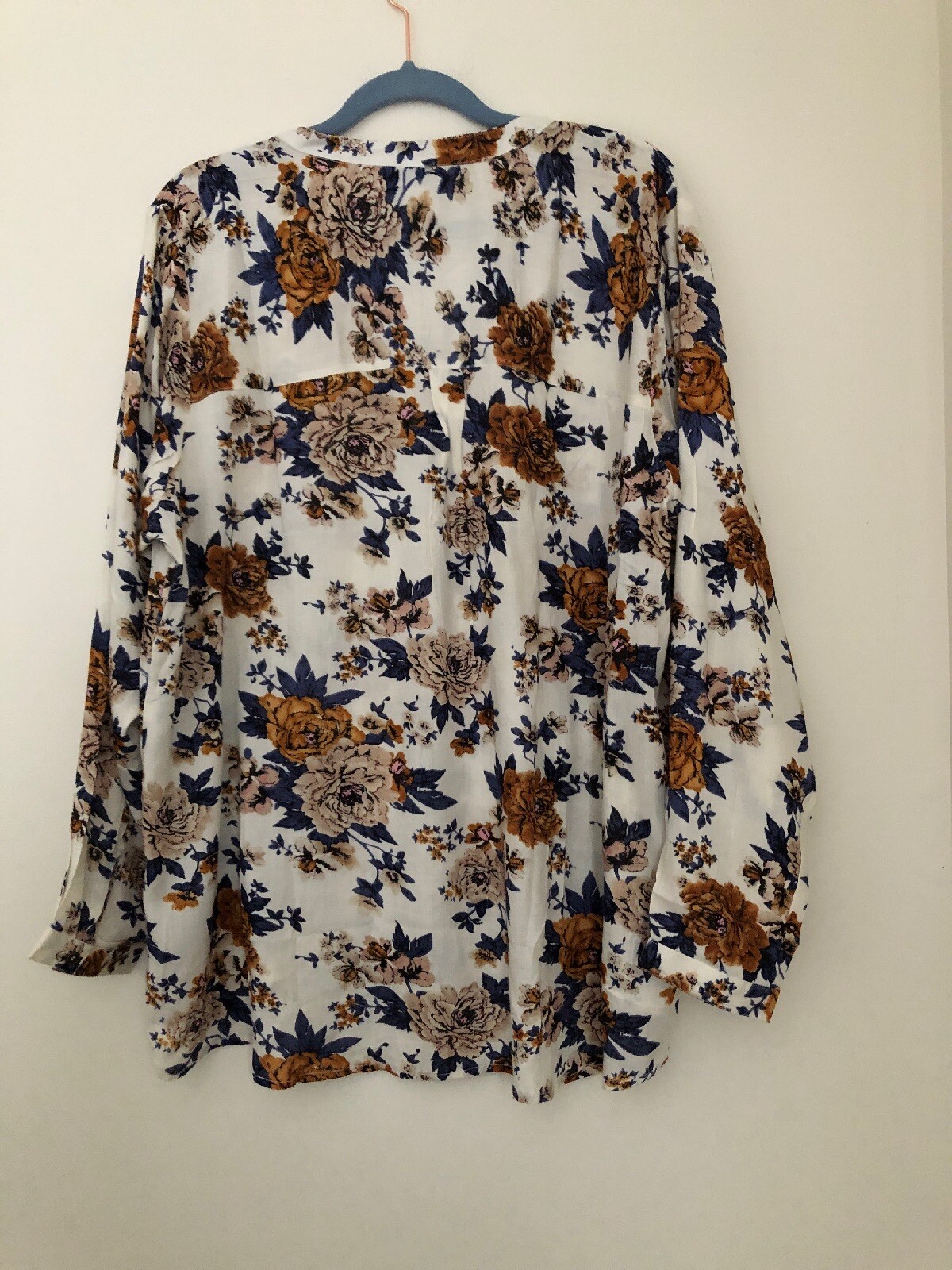CW Classics Women’s Blouse Top Floral 100% Rayon Beige Plus Size 2X New ...