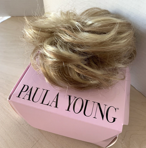 Paula Young Short Wavy Clip On Wig Color 1488A Cute Streaky Blonde ...
