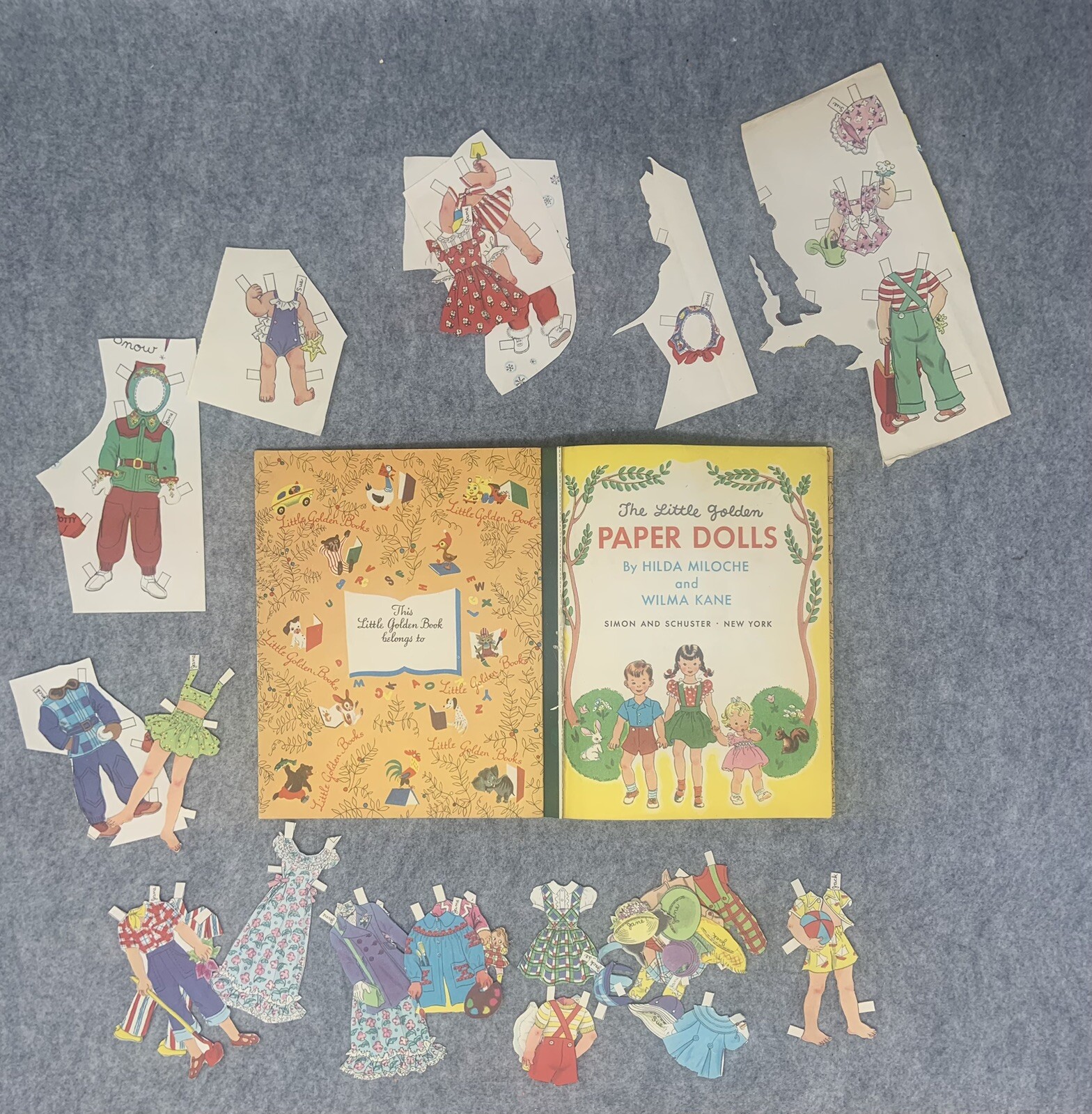VINTAGE THE LITTLE GOLDEN PAPER DOLLS 1951 BOOK LOT & PAPER DOLL ...