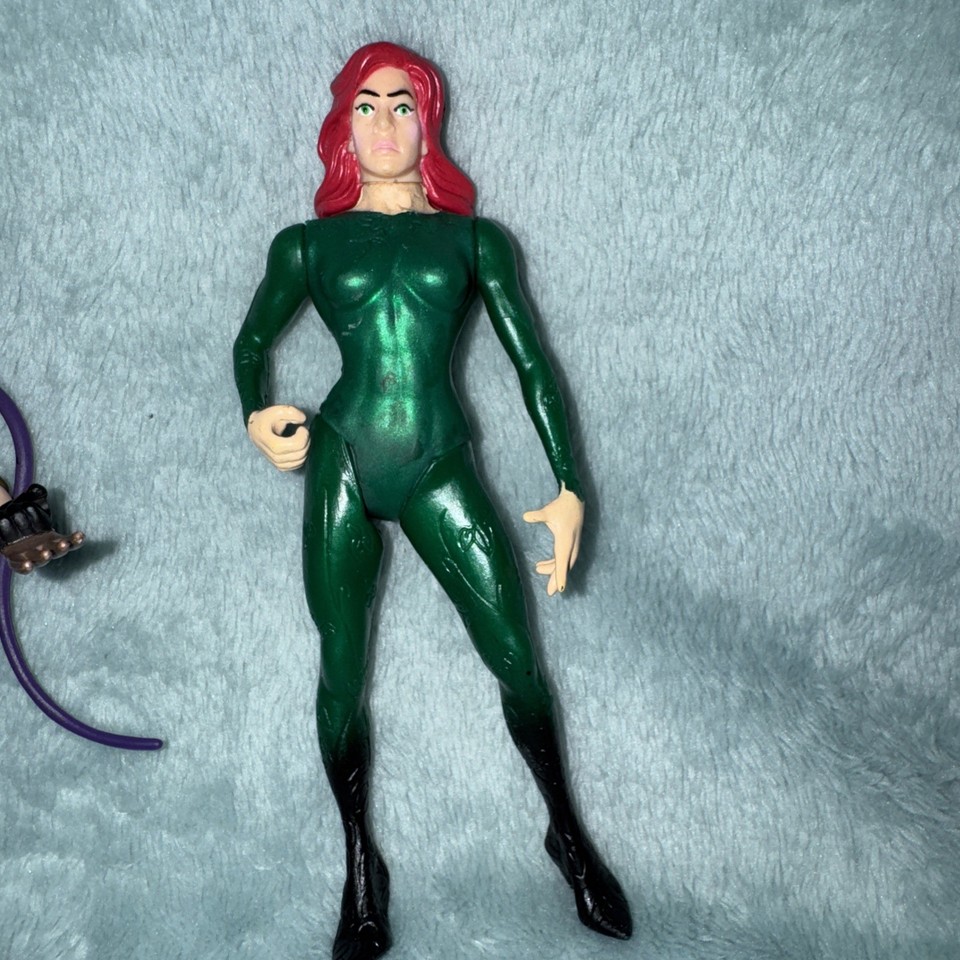 1997 Poison Ivy Jungle Venom & 1996 Egyptian Catwoman. Kenner. DC ...