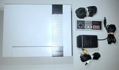 Nintendo NES Entertainment System Console Gray w Cntrllr G condition ...