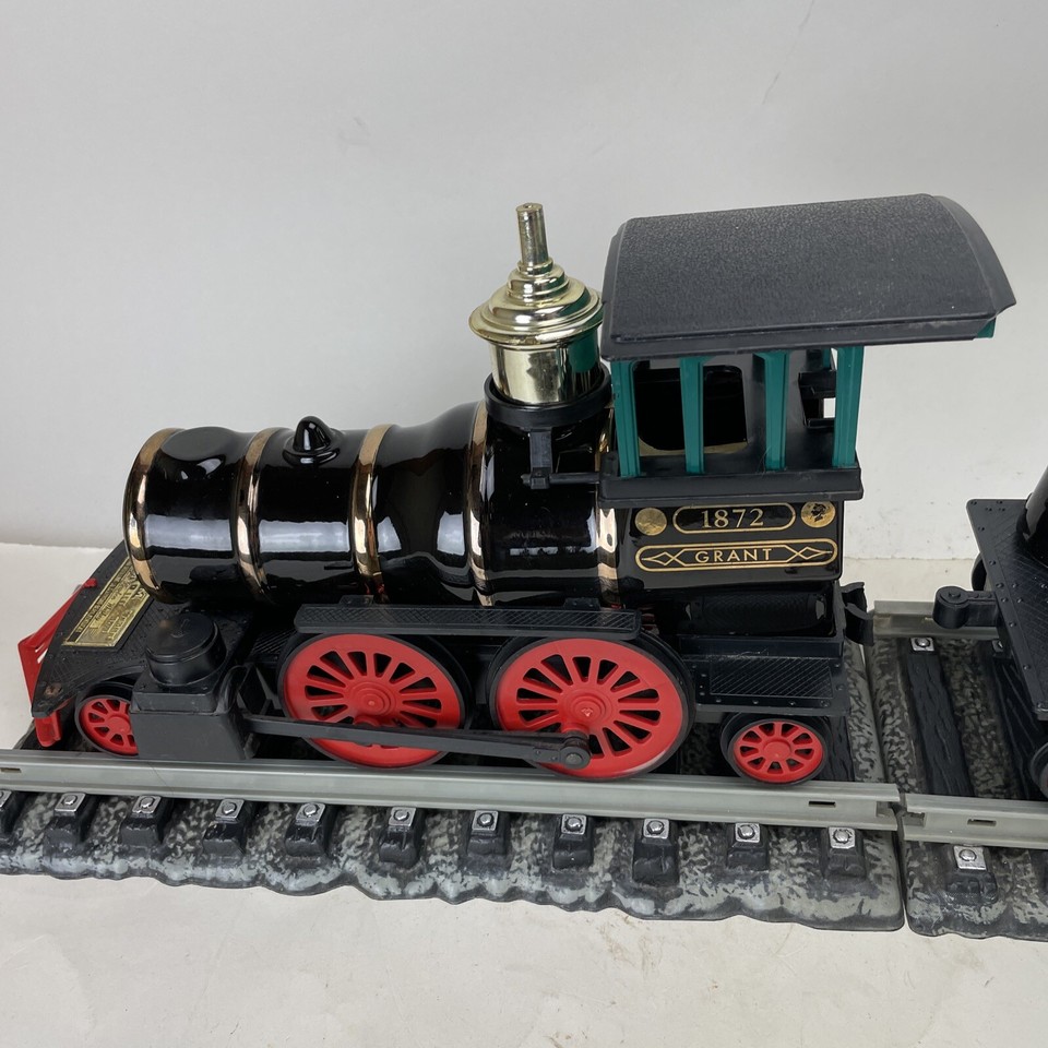 Jim Beam Train Decanter 1872 Grant Locomotive EMPTY with Tender & 2 ...