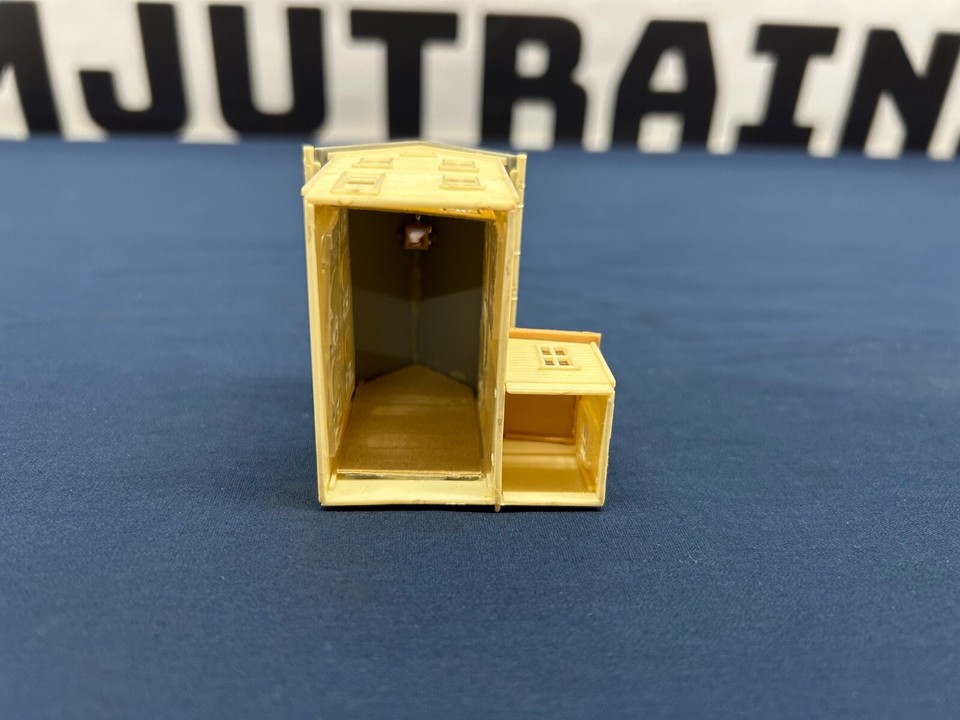 Unbranded N Scale Two Story Country House Building Yellow (T) | eBay