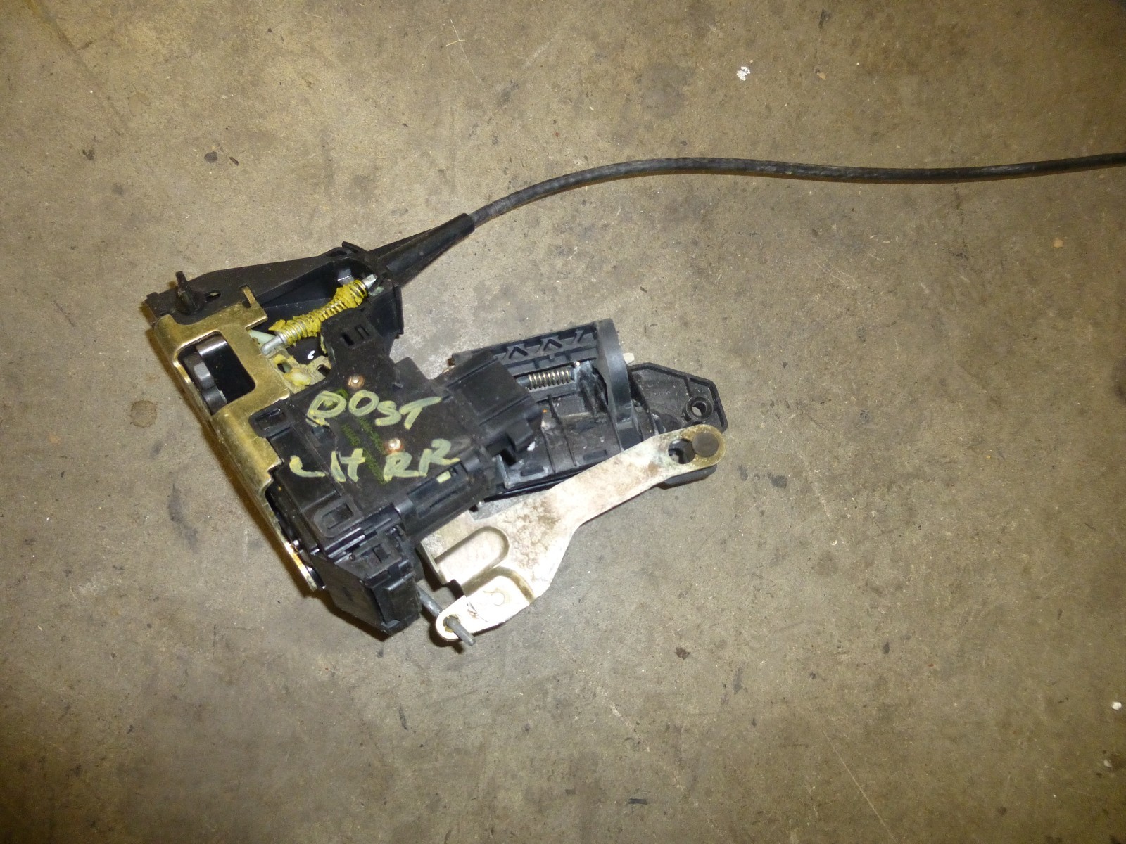 2003 2004 2005 JAGUAR S-TYPE LEFT REAR DOOR LOCK | eBay