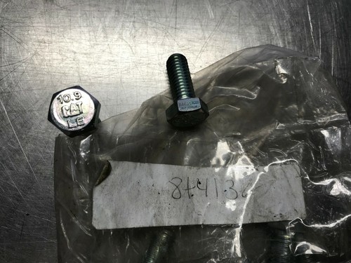 8T4136 GENUINE CAT CAPSCREW QTY of 2 Screws Caterpillar 8T-4136 | eBay