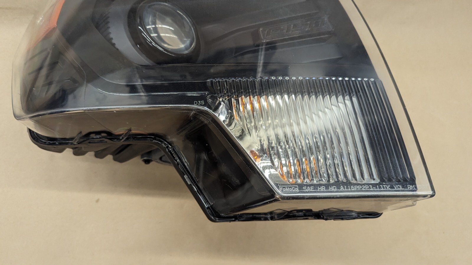 2009 - 2014 Ford F150 Left Headlight Xenon Driver Side W/ Ballast Bulbs ...